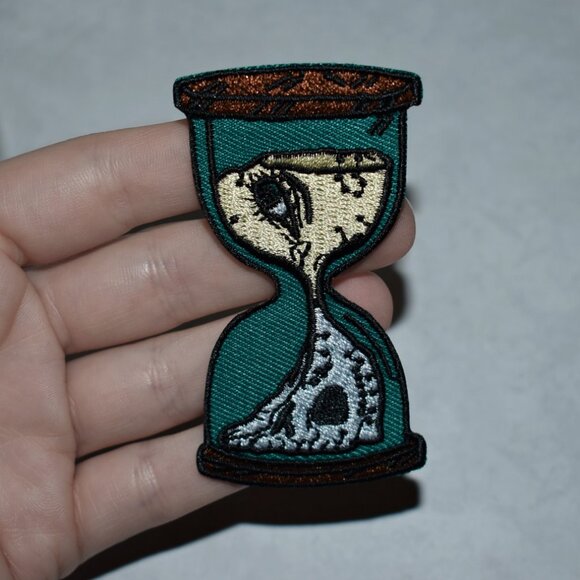 Accessories | Trippy Creepy Face Skull Hourglass Iron On Patch | Poshmark